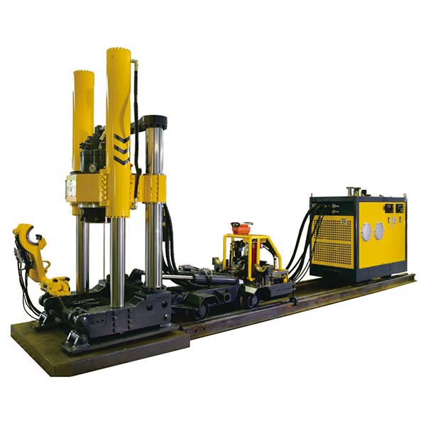 Alesatrice a ruota su rotaia per miniere sotterranee